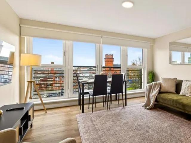 220 Wallace Street, Glasgow, G5 8AF, United Kingdom | 2 bed house for rent #167492182 | Rentberry