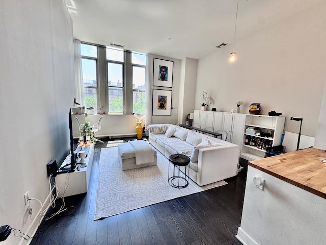 220 West 148th Street, New York, NY