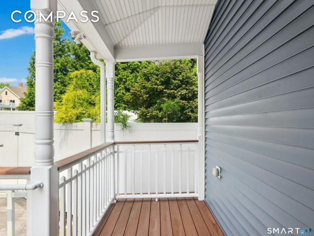 220 West Ave B, Darien, CT