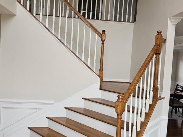 220 Williamsburg Circle