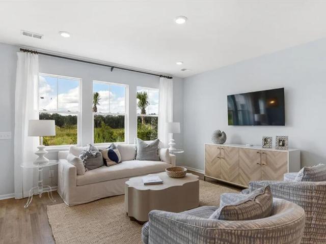 220 Threaded Fern Street