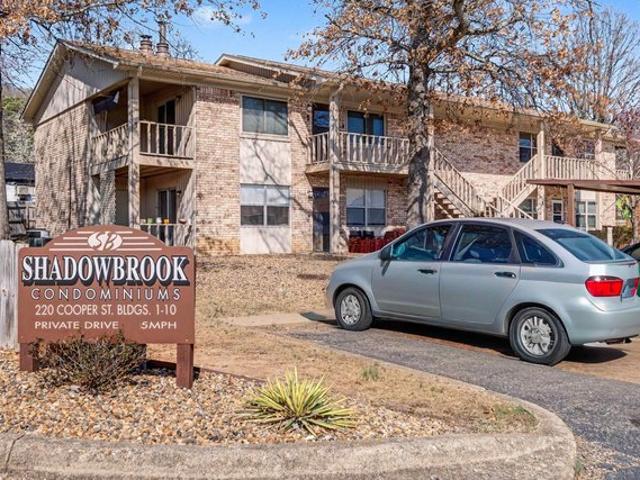 220 Unit 2d Cooper St Unit 2D, Hot Springs, AR 71913