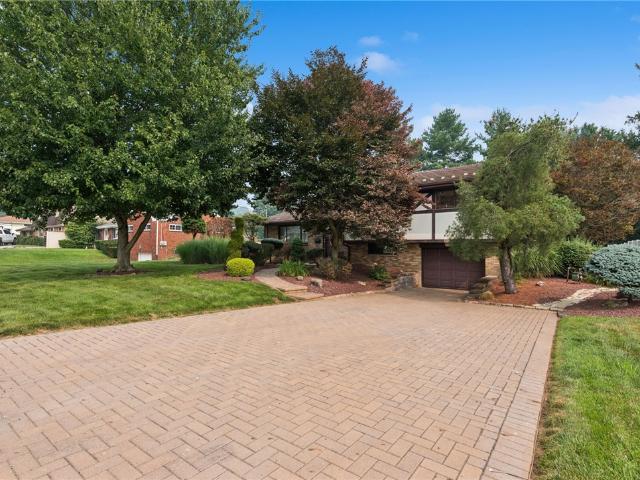 220 vernon ave