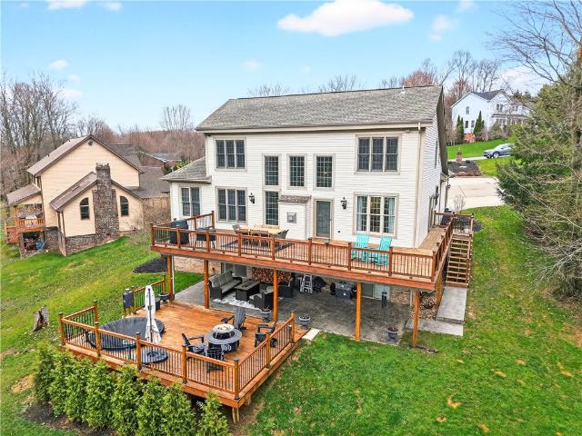 220 Zimmer Ln