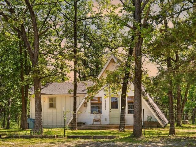 22149 County Road 288, Pittsburg, MO 65724
