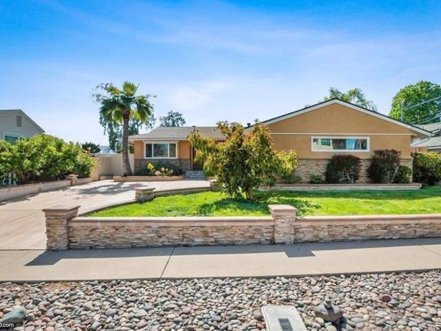 2214 Milton Ct, San Diego, CA 92110