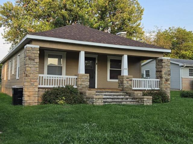 2214 N Fay Ave, Springfield, MO 65803