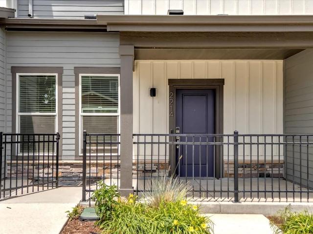 2214 Central Park Way