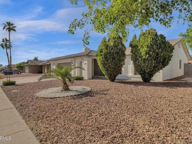 2214 E El Moro Ave, Mesa, AZ 85204