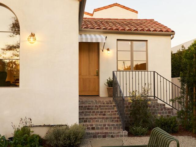 2214 Glencoe Ave, Venice, CA 90291 | MLS #26667 | Compass