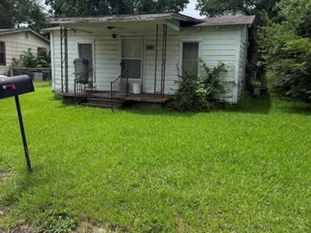 2214 Grove Texarkana, AR 71854