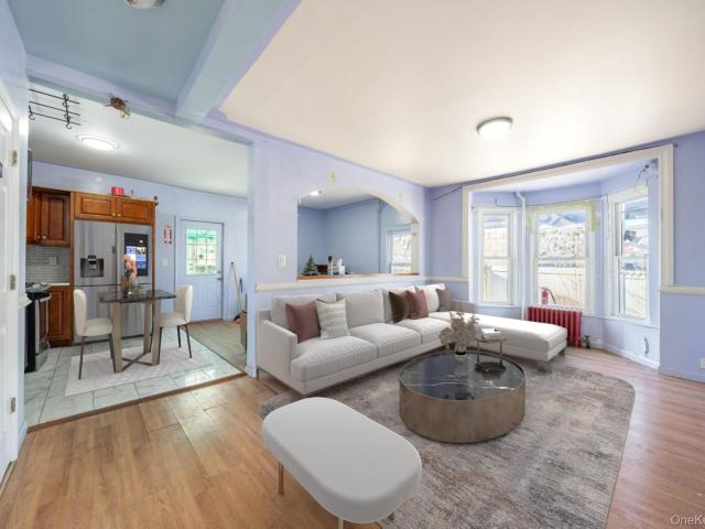 2214 Hermany Avenue | Compass