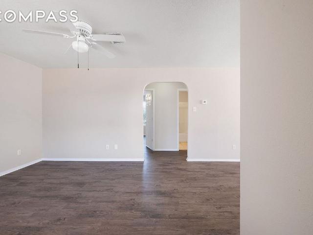 2214 Katy Ln A, Georgetown, TX