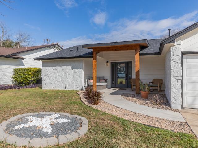 2214 Lear Ln, Austin, TX 78745 | MLS #2608 | Compass