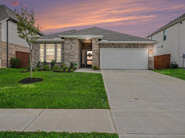 2214 Lierna Dr, La Marque, TX 77568 | MLS #55371 | Compass