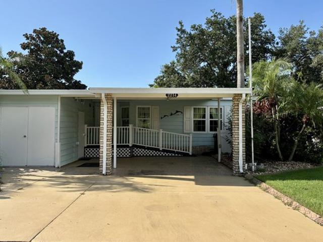 2214 Pier Dr, Ruskin, FL 33570