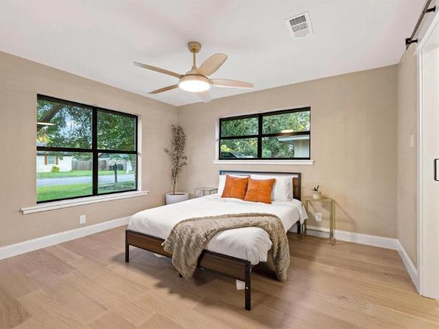 2214 Rex Cruse Drive