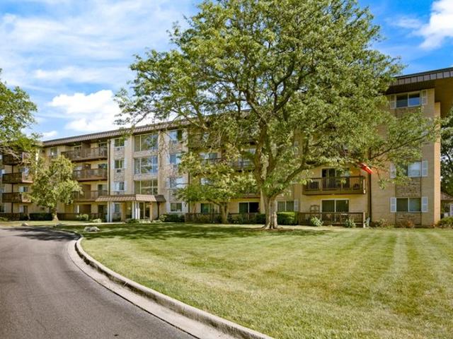 2214 S Goebbert Rd Apt 178, Arlington Heights, IL 60005