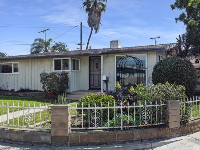 2214 W 171st St, Torrance, CA 90504