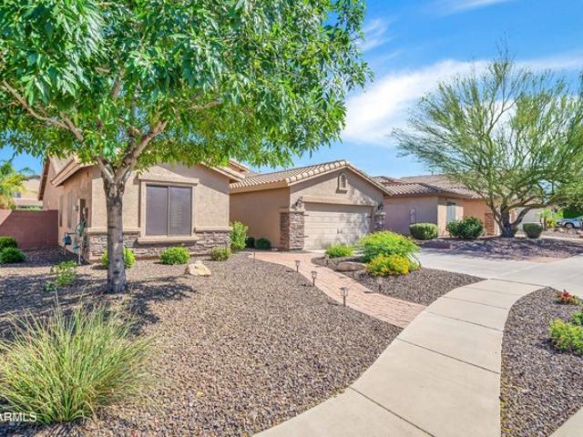2214 W Hedgehog Pl, Phoenix, AZ 85085