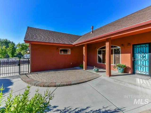 2214 Washington