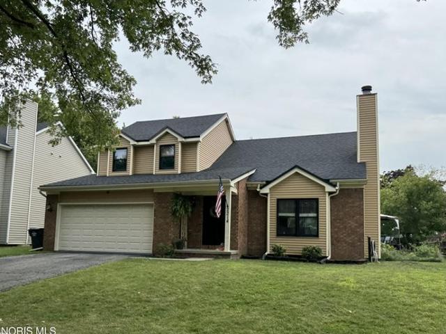2214 Willowtree Ln, Maumee, OH 43537
