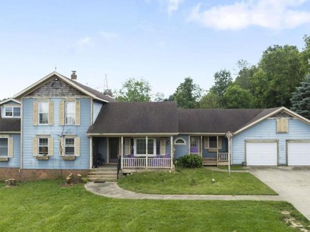 22150 Kern Rd, South Bend, IN 46614