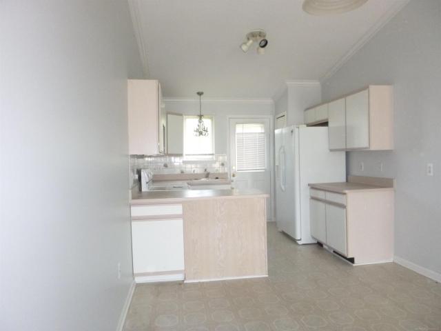 22151 Glenwood Drive