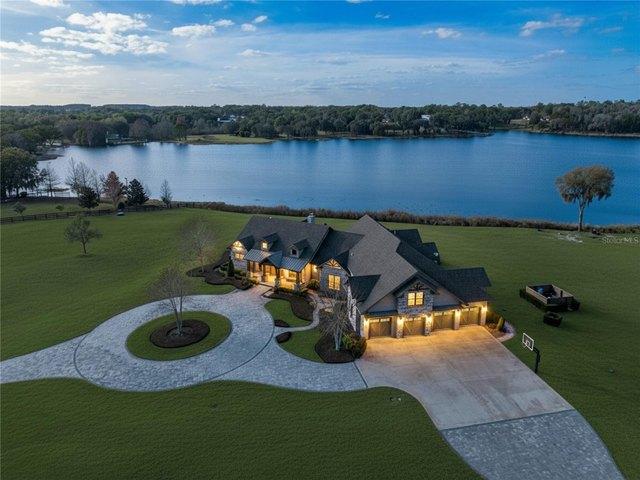 22151 Lake Seneca Rd, Eustis, FL 32736