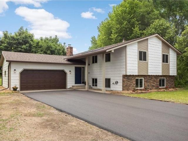 22155 Beaumont Way, Farmington, MN 55024