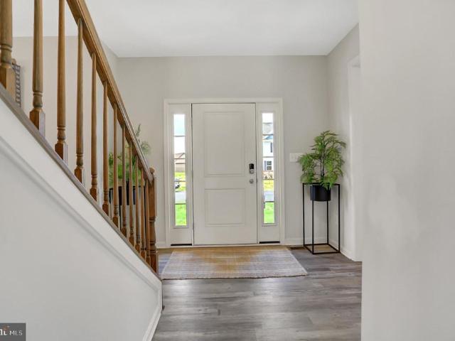 2215 Ady Road