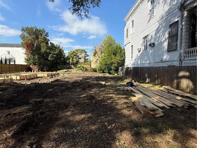 2215 Carondelet St, New Orleans, LA 70130 | MLS #2530 | Compass