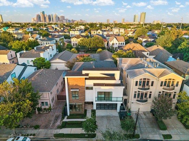 2215 Driscoll St, Houston, TX 77019