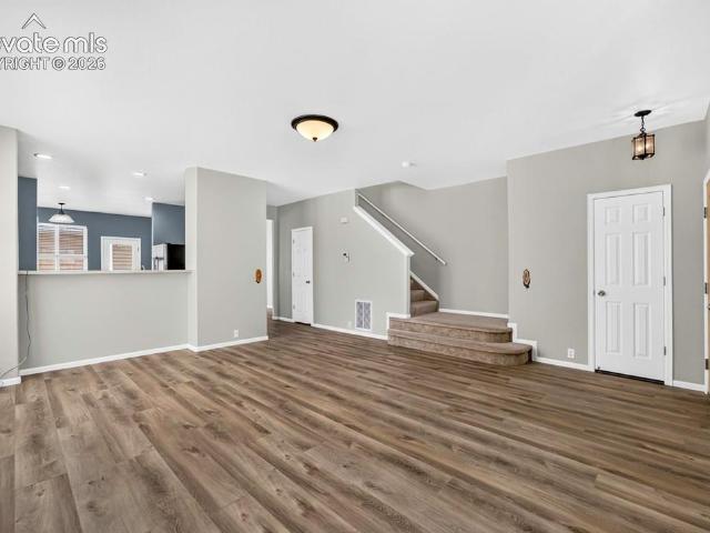 2215 Ellingwood Drive