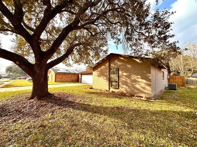 2215 Gontier Dr, Bay City, TX 77414 | MLS #75088 | Compass