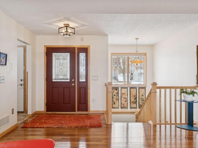 2215 Greenfield Dr E, Northfield, MN 55057 | MLS #7074