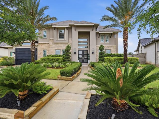 2215 Grove Terrace Lane
