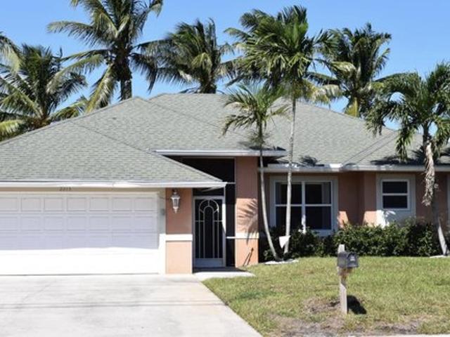 2215 Hypoluxo Rd, Lantana, FL 33462