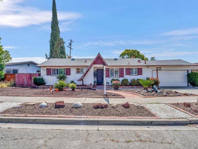 2215 Kendree St, Antioch, CA 94509