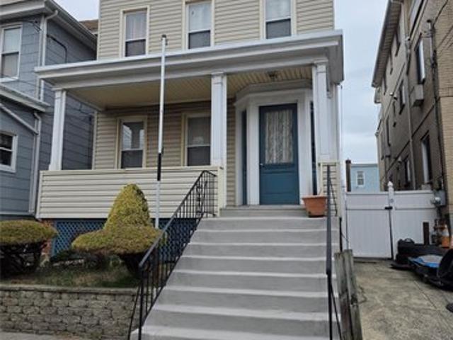 2215 th St, College Point, NY 11356