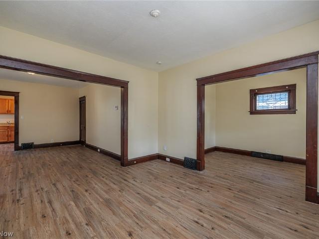 2215 W 101st Street