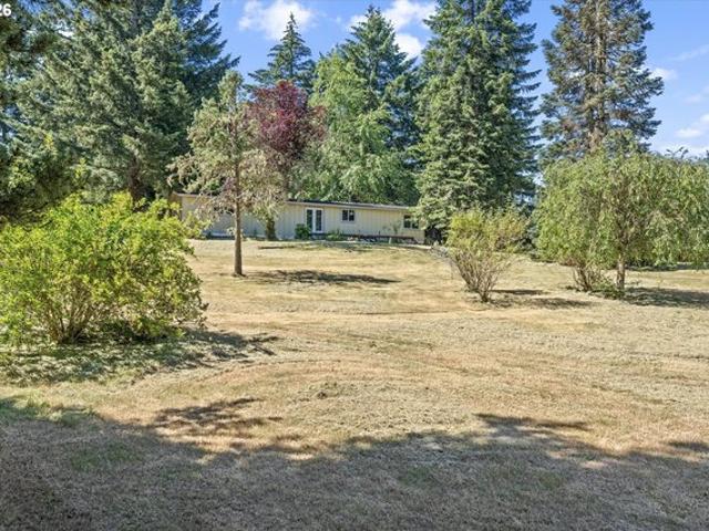 22162 S Crestview Dr, Colton, OR 97017