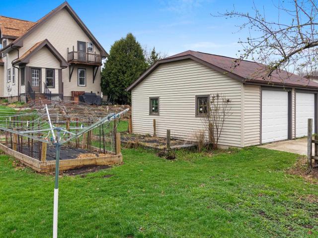2216 Monroe St, New Holstein, WI 53061 | MLS #2021