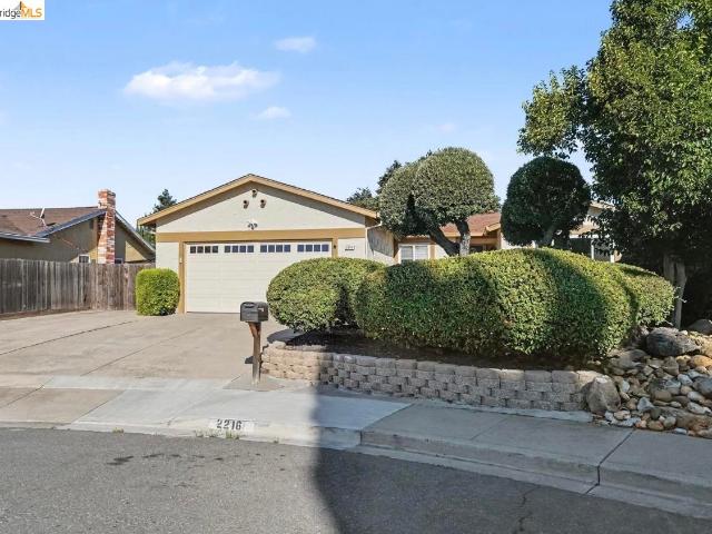 2216 Nido Court