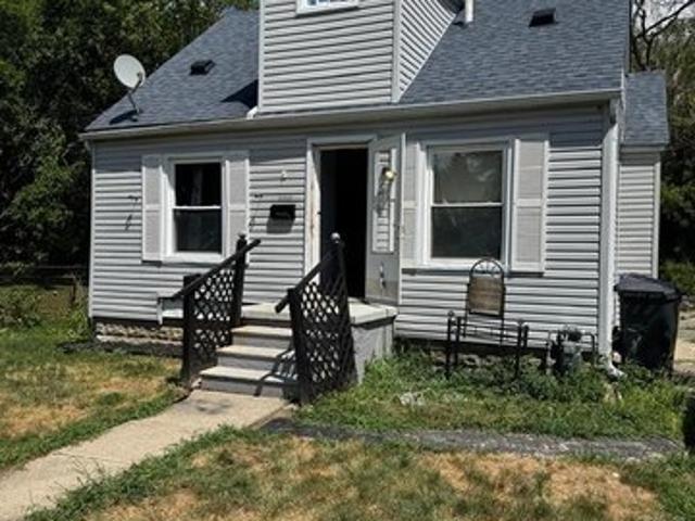 2216 Arlington Ave, Flint, MI 48506