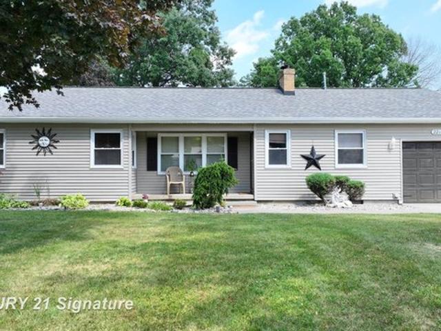 2216 Cashin St, Burton, MI 48509