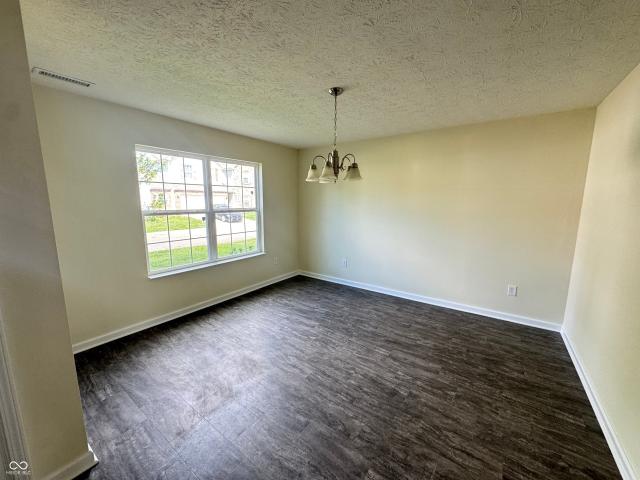 2216 Cherrybark Court