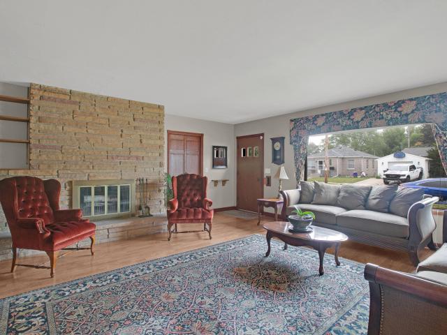 2216 Cleveland Ave