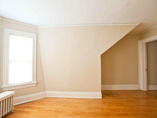 2216 E Ivanhoe Pl. 4 Bedroom Apartment for Rent at 2216 E Ivanhoe Pl, Milwaukee, WI 53202 Northpoint