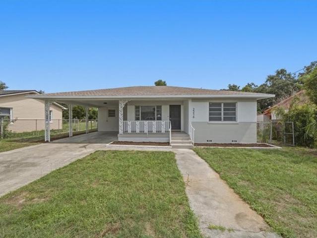2216 E McBerry St, Tampa, FL 33610